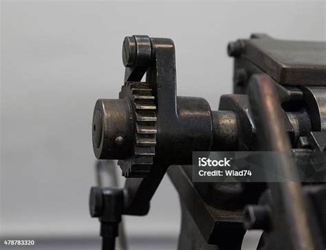 Gear 구형 발행기 인쇄 시 하우스 0명에 대한 스톡 사진 및 기타 이미지 0명 2015년 개발 Istock