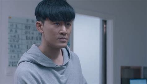 也平凡：季延山被季凡当场抓获，曝出自己的复仇任务，季凡懵了