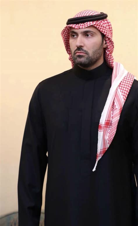 Pin By Robert Byassee On Cigars Men Arab Men Dress Arab Men Fashion
