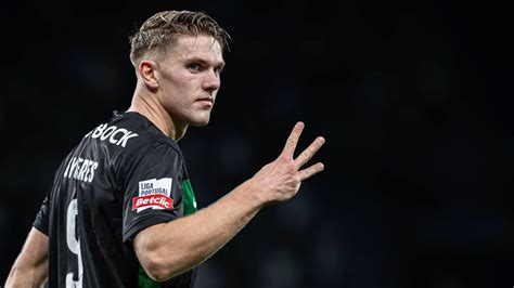Gyokeres Drops Man Utd Hint Arsenal Reject January Bid Chelsea