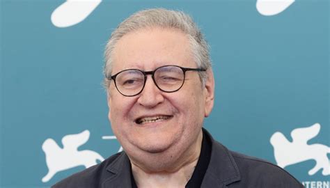 Vincenzo Mollica Riceve Il Premio David Speciale Di Donatello Viva Il Cinema Lo Dedico A Mia