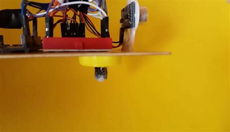 arduino obstacle avoiding robot with l293d 11 steps with