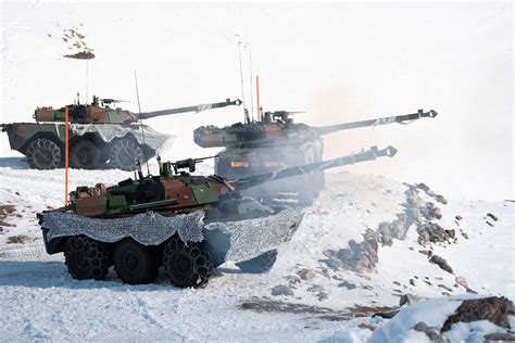 Ukraine To Receive Wheeled Amx 10rc Tanks And Apcs From France
