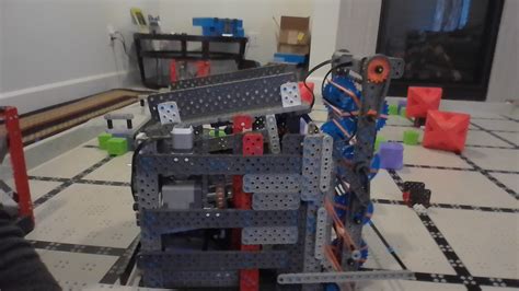 how do i stop green blocks wont fall but purple will in one tray