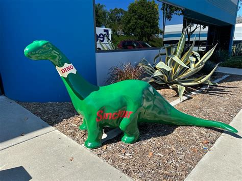 Sinclair Dino Dinosaur Gasoline Fiberglass Statue Automotive Man Cave