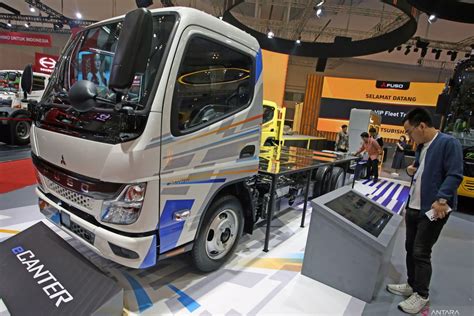 Sesuai Rencana Truk Listrik Mitsubishi Fuso ECanter Bakal Rilis 2024