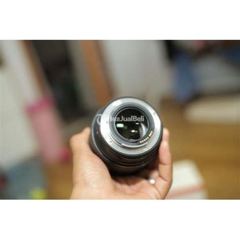 Lensa Canon Di Mm F L Second Bebas Jamur Harga Nego Di Pangkal Pinang Tribun Jualbeli