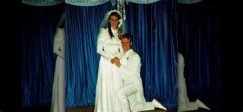 Whos Behind The Curtain Rsisterwives