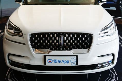 【飞行家 插电混动进口30t V6 四驱 高性能版外观图片 汽车图片大全】 易车