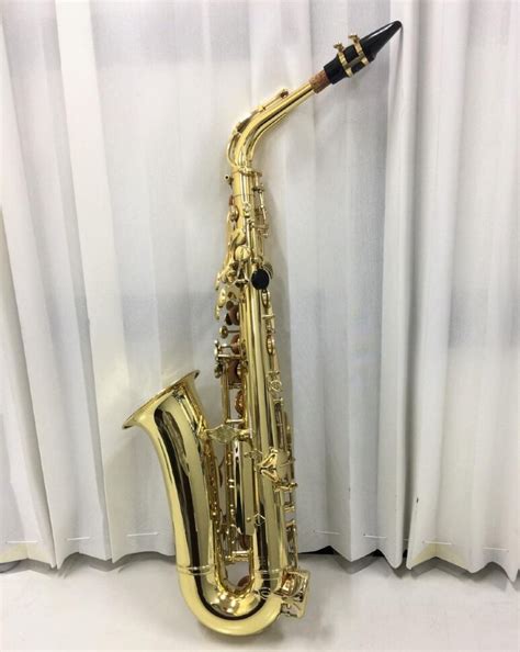 YAMAHA YAS-24 альт саксофон купить в магазине J-Guitar