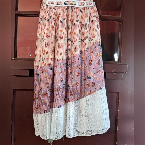 Anthropologie Skirts Anthro Laia Pleated Floral Print Mix Skirt