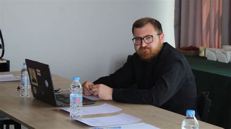 აქციაზე დაკავებული “ჭავჭავაძის ცენტრის” მკვლევარი 2500 ლარით დააჯარიმეს