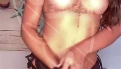 Ayarla Souza Nude Teasing Porn Video Leaked TNAFlix Porn Videos