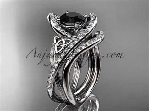 Platinum Diamond Celtic Trinity Knot Engagement Ring Wedding Ring