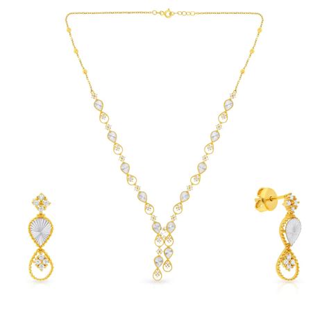 Buy Malabar Gold Necklace Set NSFRNKBD3CSP For Women Online Malabar