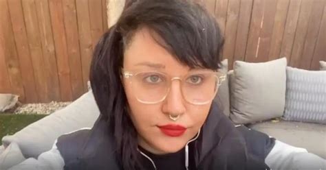 Amanda Bynes Doesn T Feel Ready To Leave Mental Health Facility