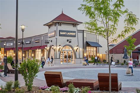 Woodbury Common Premium Outlets Central Valley Ny Business Profile