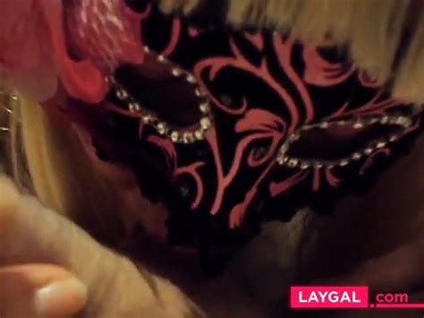 Amateur Blowjob Ends In Huge Cumshot FAPCAT