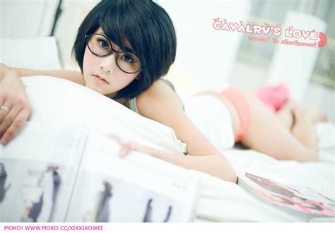 Xia Xiao Wei Lay Down On A Bed Really Cute China Girls
