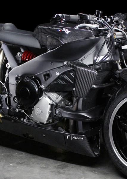 Manuel Zelaya Fan Casting