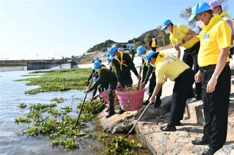 จิตอาสาชลบุรี”ช่วยพ่อดูแลคลองหลวง” รวมใจพัฒนาอ่างเก็บน้ำคลองหลวง รัช