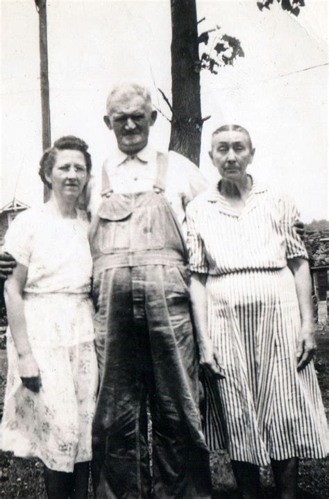 Adel Duckworth Tom Byard And Lydia Byard 1950