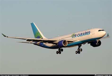 F OFDF Air Caraïbes Airbus A Photo by Mark Empson Bourneavia Photography ID
