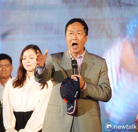 別再沾染政治渾水！前藍委以朋友身分勸郭台銘：出國玩玩八個月後再回台灣
