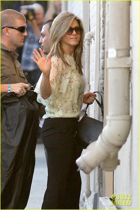 Jennifer Aniston Says She Bared Her Butt Before Kim Kardashian Photo