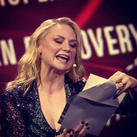 10 Hot Sexy Malin Levanon Bikini Pics