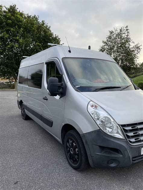 Renault Master Mwb H2 Dci 100 Fixed Bed Quirky Campers