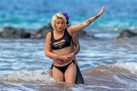 Paris Jackson In A Bikini On A Beach In Maui December 2016 • Celebmafia
