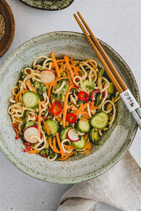 Asiatischer Nudelsalat Aline Made