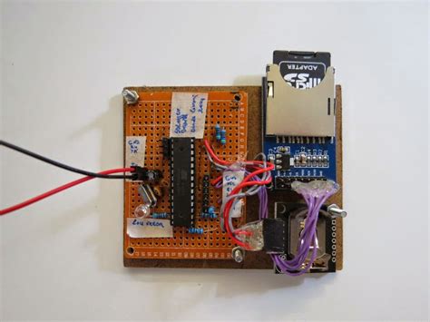 Davide Gironi SD Card Logger Library With Log Rotation That Fits On