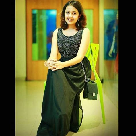 Actress Shivani Rangole Sexy Photos Veethi