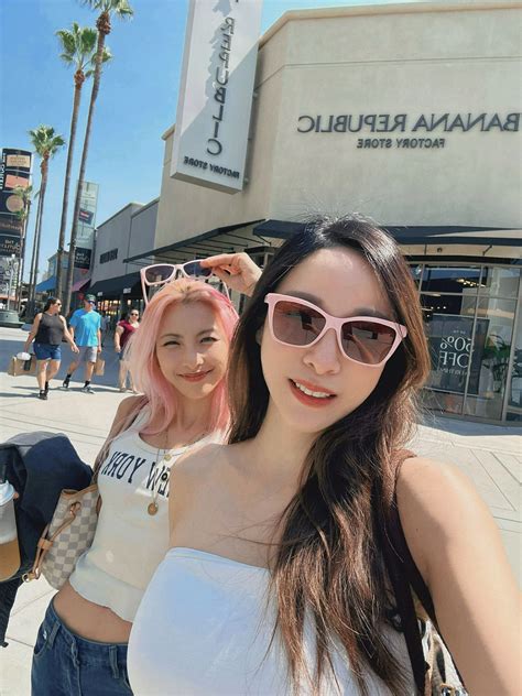 張宇 張宇 Added A New Photo