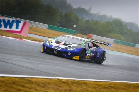 ADAC GT Masters Unfallfahrzeuge für zweiten Lauf repariert gt place