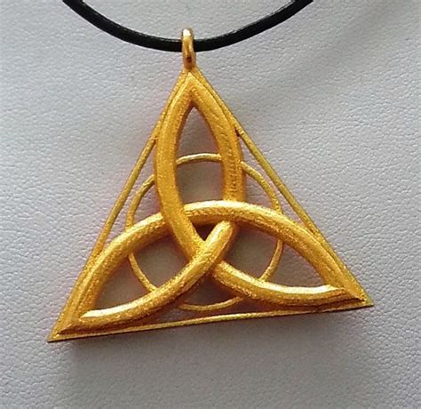 Celtic Triscel Triqueta Pendant 3d Printed In Gold Plated Steel