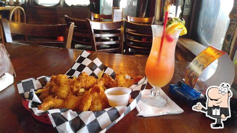 Noahs Ark Restaurant And Palapa Bar On Galveston Bay Bacliff