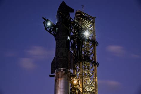 Nasa Scientists Say Nuclear Devices Could Stop Asteroid Headed At Moon