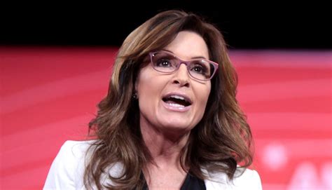 Sarah Palin Questions Trump Support A Badge Of Honor