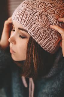 Ravelry Curly Hat Pattern By Valentina Grishina