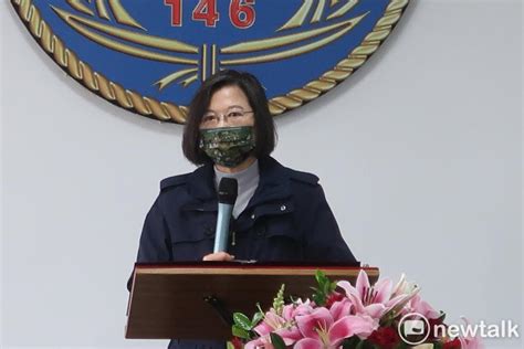 視察實戰化射擊 蔡英文： 當兵這一年，絕不是浪費一年