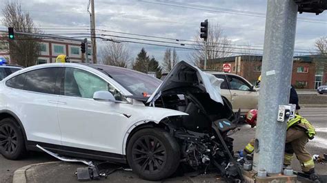 Teslacam Captures Horrific Tesla Model X Crash Occupant Just Bruised