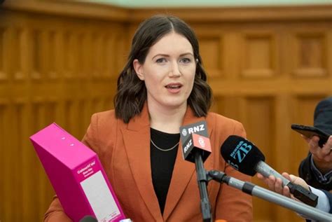 New Govt Makes It Clear Theyre Backing Business