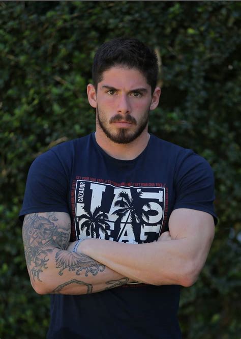 Survivor Anıl Kimdir Ankara Masası