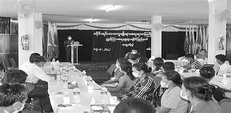 တိုက်ပွဲရှောင် နေရပ်ပြန်မြိုတိုင်းရင်းသား အိမ်ထောင်စုဝင်များအား တွေ့ဆုံ