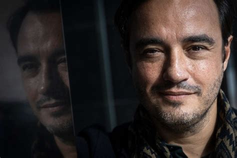 O Teatro Tem Muitos Interesses Mas Não Amigos Observador