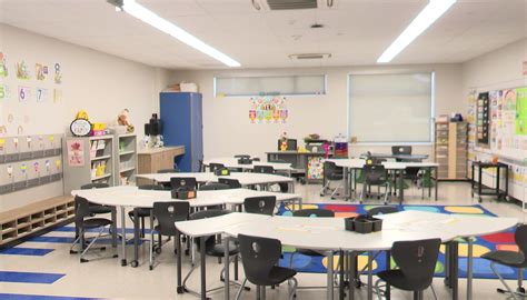 Pueblo District 60 Unveils New Building For Sunset Park Elementary Krdo