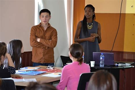 Unicef Mongolia Агаарын бохирдлоос хүүхдээ хамгаалахад эцэг эхчүүдийн үүрэг чухал